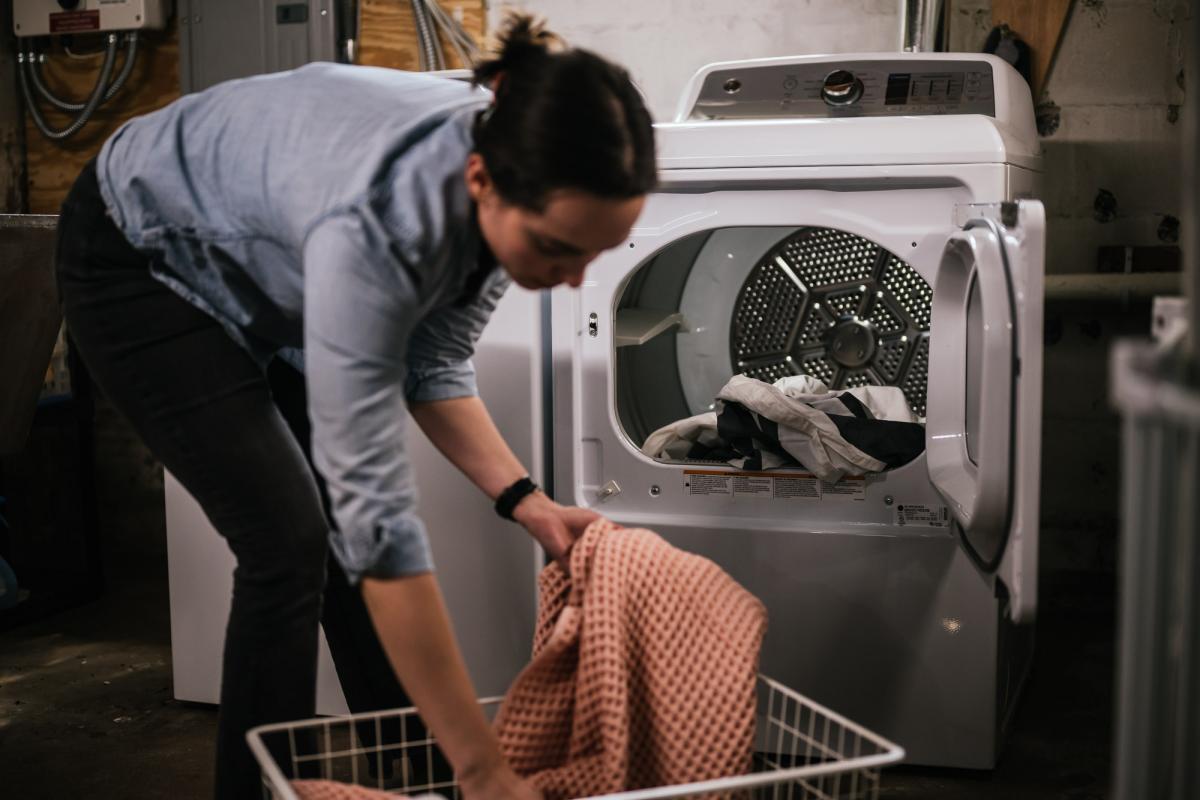 Buyer’s Guide: Clothes Drying | Electrify Everything